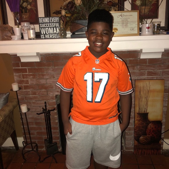 Jordan's Closet (@jordan_clothes) | Poshmark